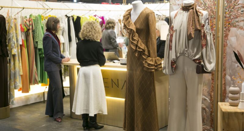 Momad hace gala de su pasarela como escaparate de moda - Pinker Moda ...