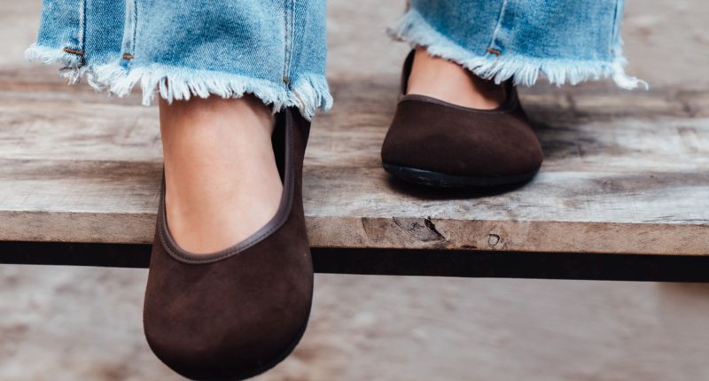 Ria Menorca refuerza su apuesta barefoot con más bailarinas - Pinker ...